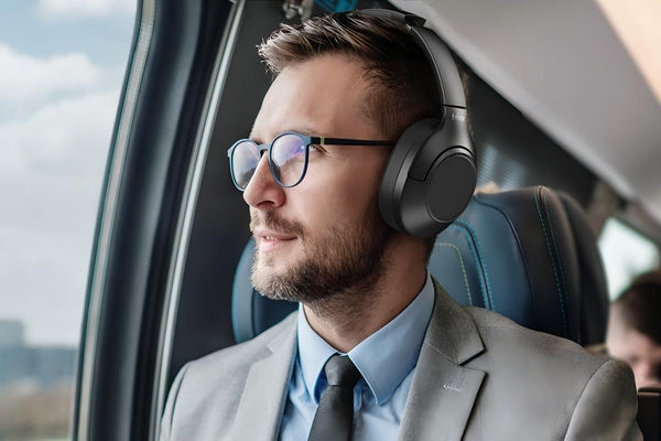 How to Choose among Mic in, Line in or AUX in to Plug in A Microphone ...